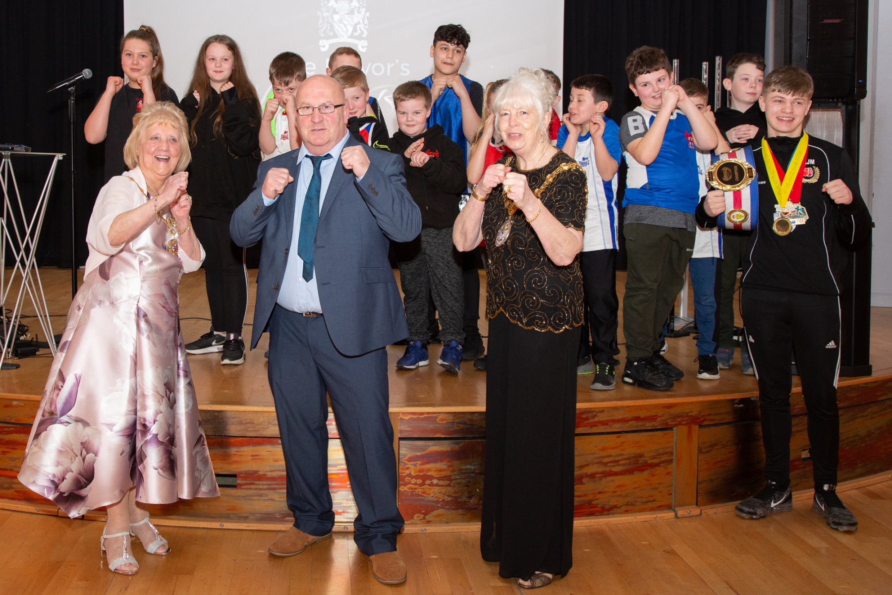 £4k for Local Amateur Boxing Club from Hyndburn Mayoral Charity ...